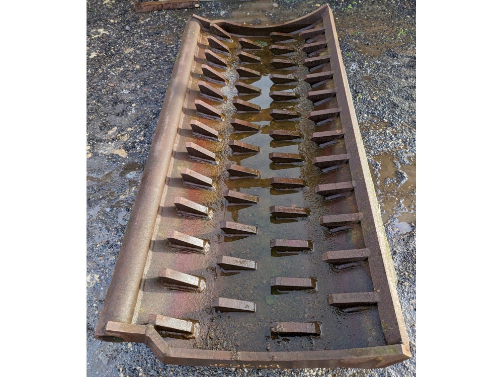 CHIP PAN - AZ660 | | Industrial Shredding Machines