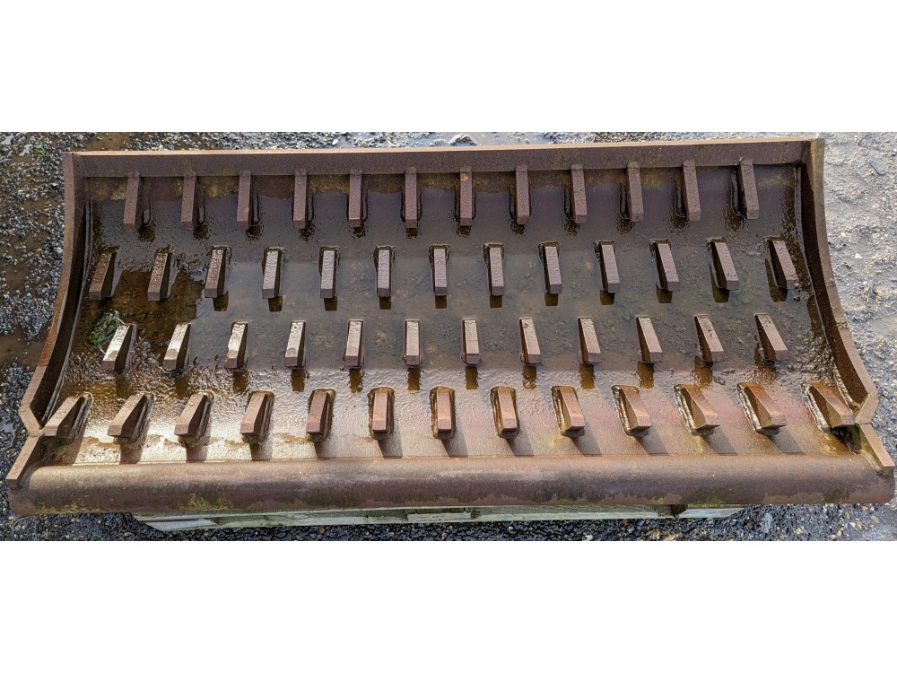 CHIP PAN - AZ660 | | Industrial Shredding Machines